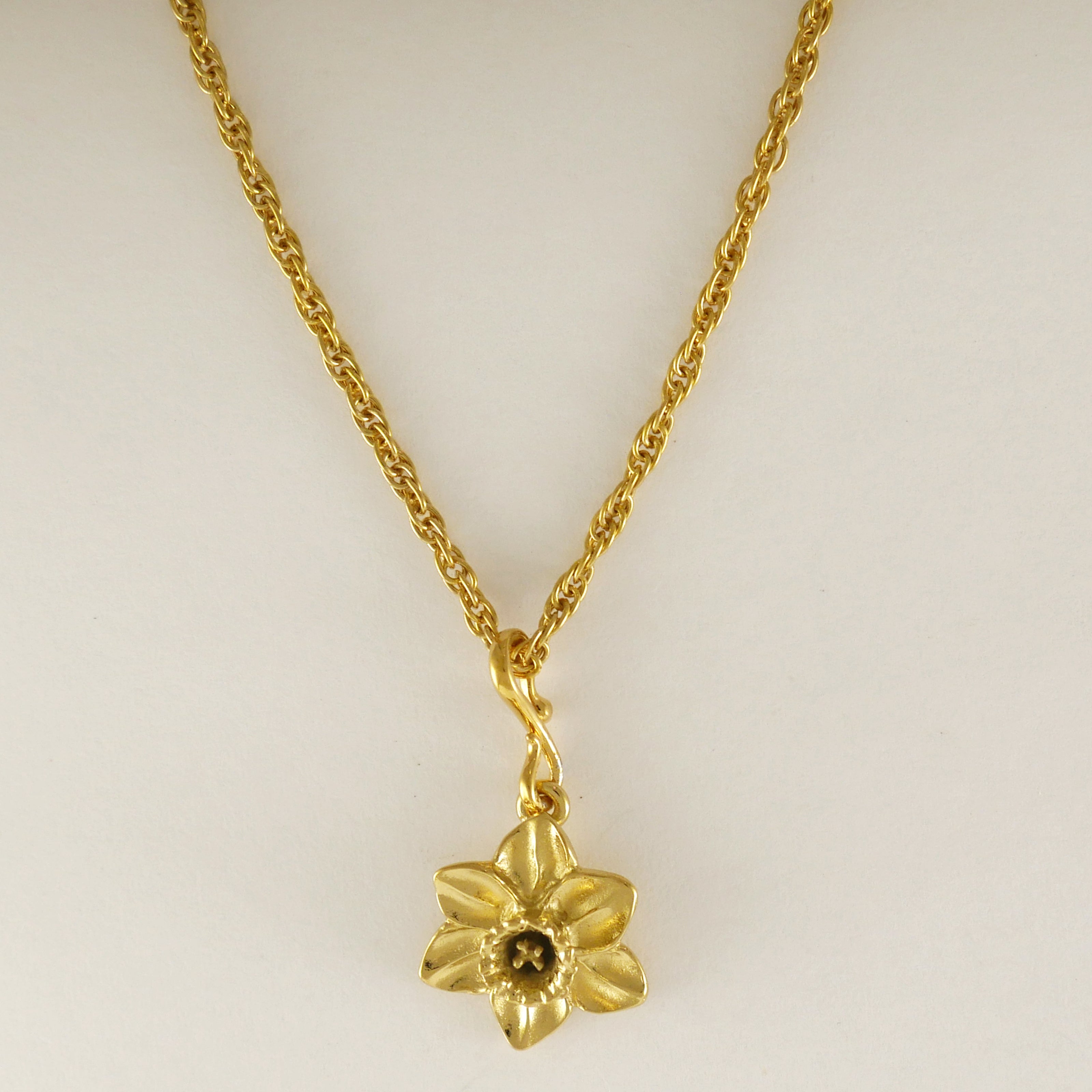 Daffodil Flower Charm | Flower Jewelry | CharmWorks