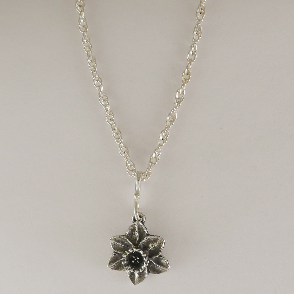 Daffodil Flower Charm | Flower Jewelry | CharmWorks