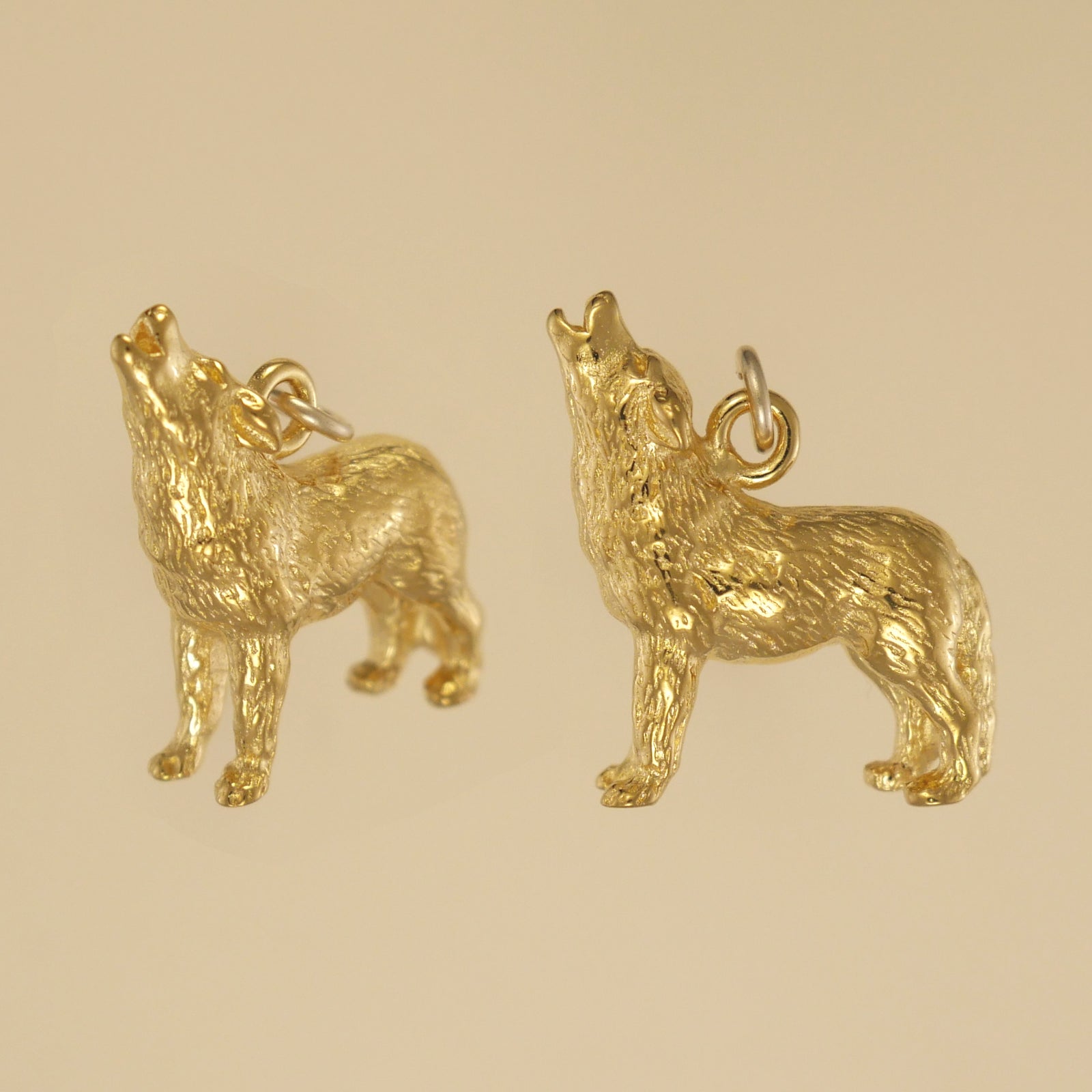 Wolf Howling Charm | Wildlife Jewelry | CharmWorks